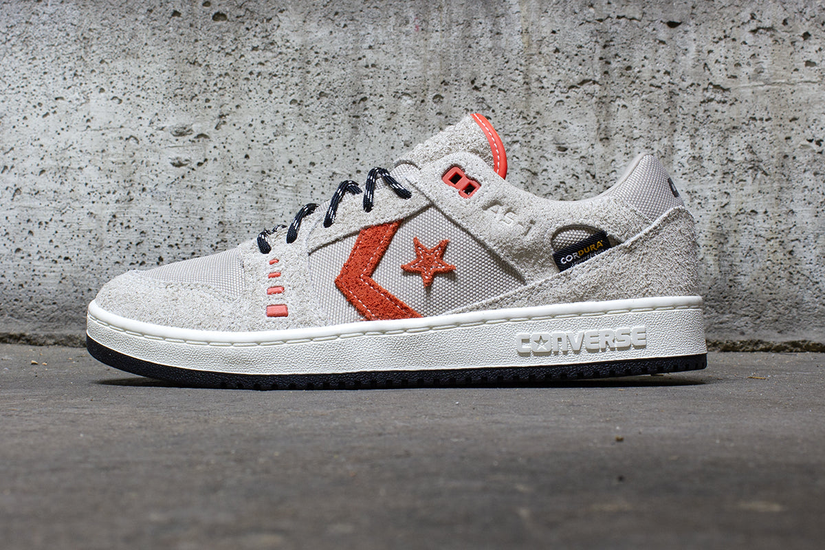 CONVERSE – Premier